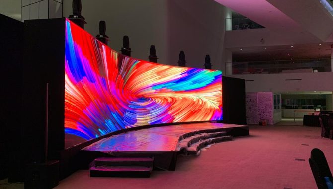 The Ultimate Event Solution: Benefits of Mobile LED Screens - GoldLuck LED